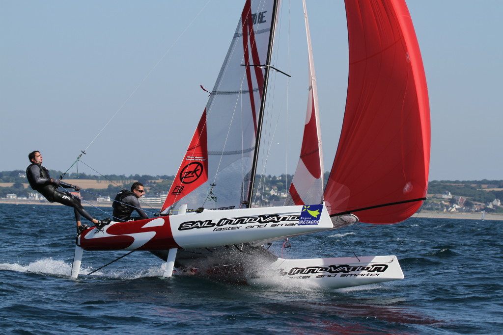 Backes-Jarlegan win 2010 F18 title ! - International Formula 18 Class ...